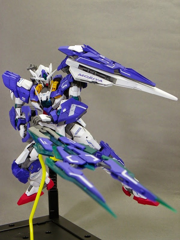 Custom Build: MG 1/100 00 Quanta "Improved"