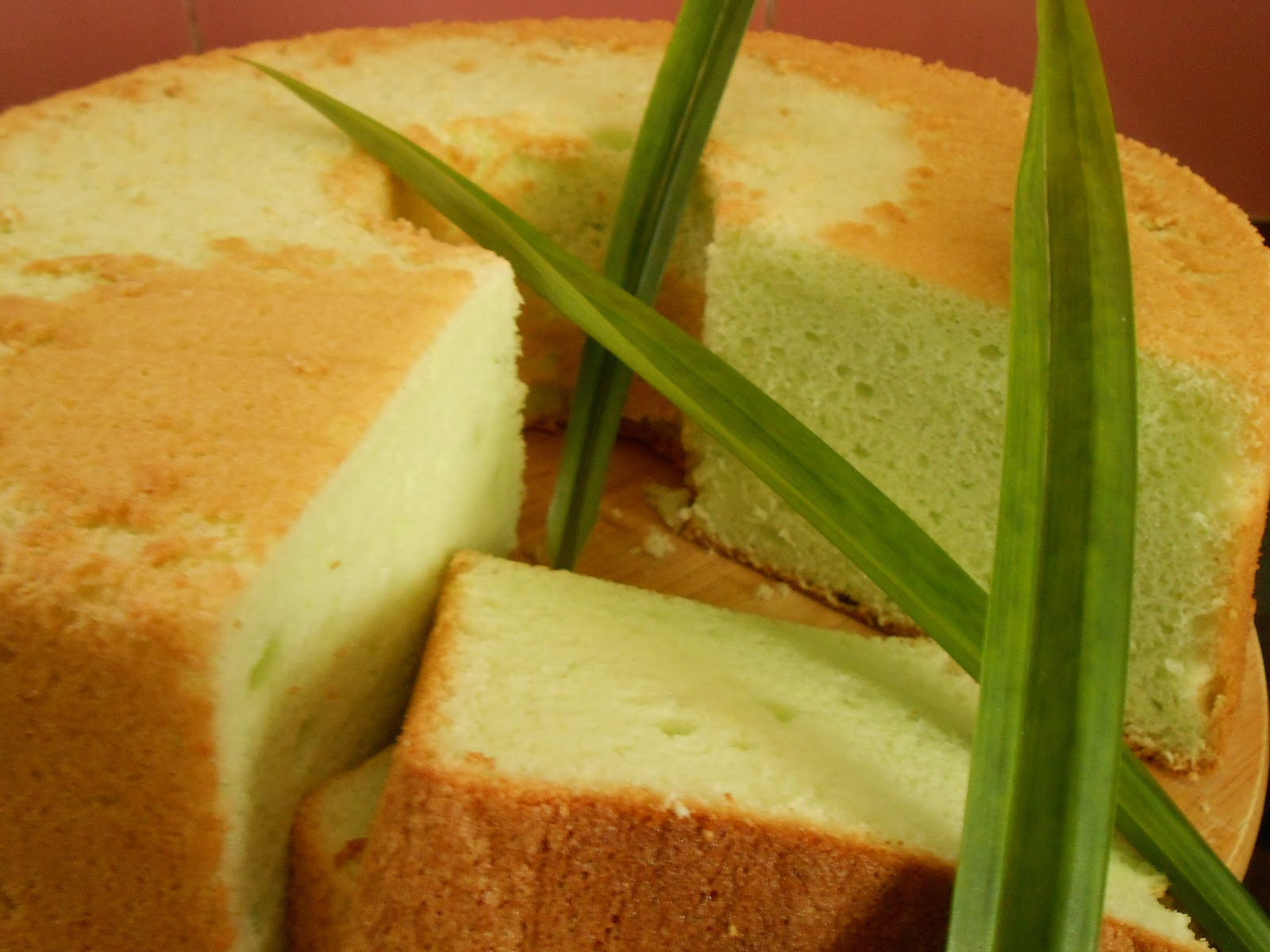 Pandan chiffon cake | Bake Tales