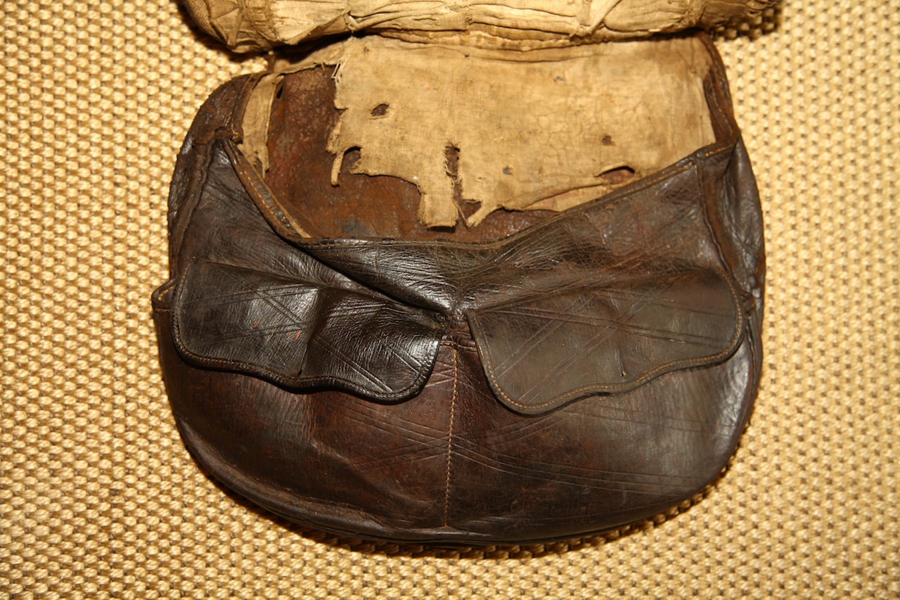 Contemporary Makers: Antique German Fowler Hunting Bag