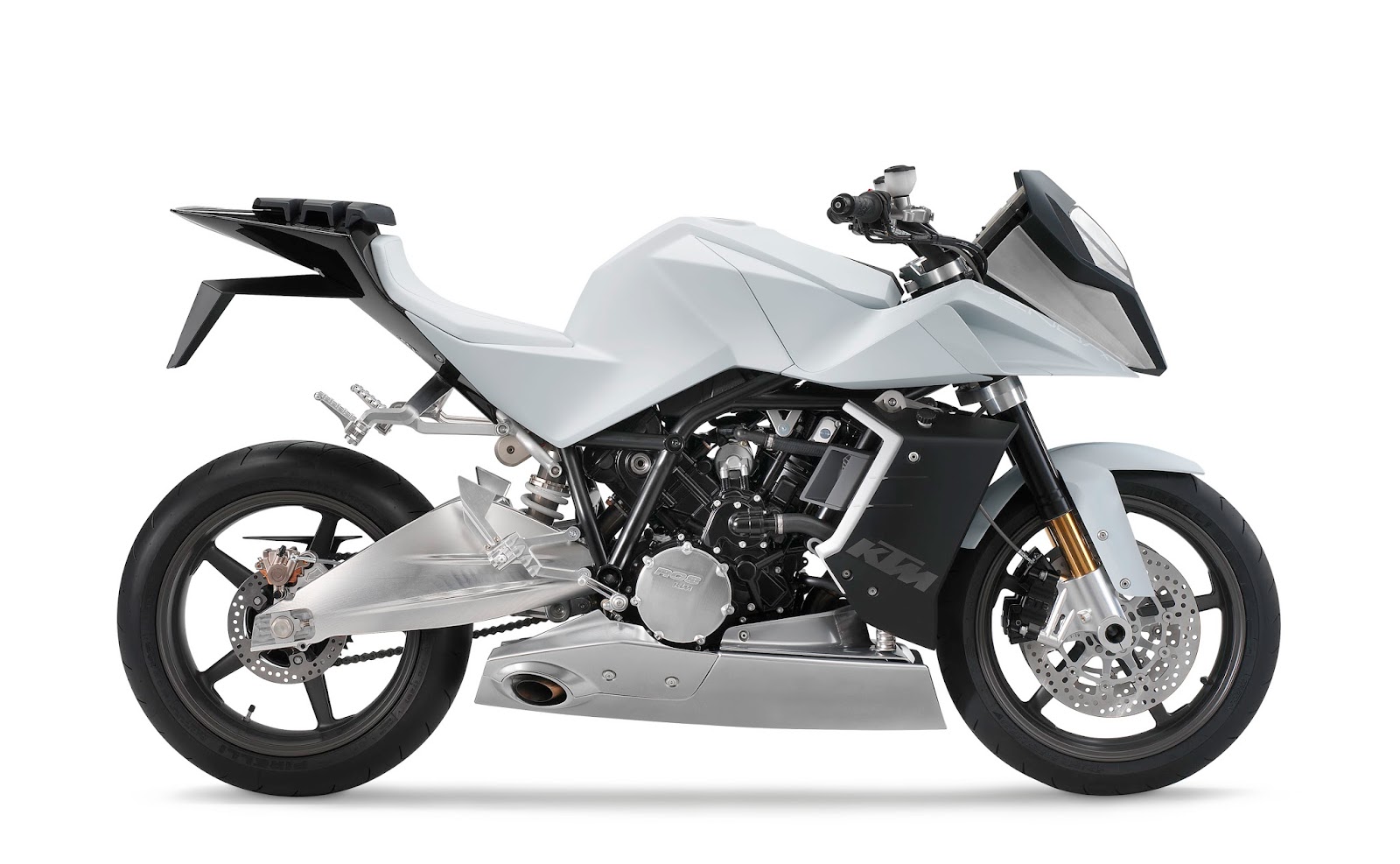 Yamaha New Sport Bike Photos Wallpapers 2016