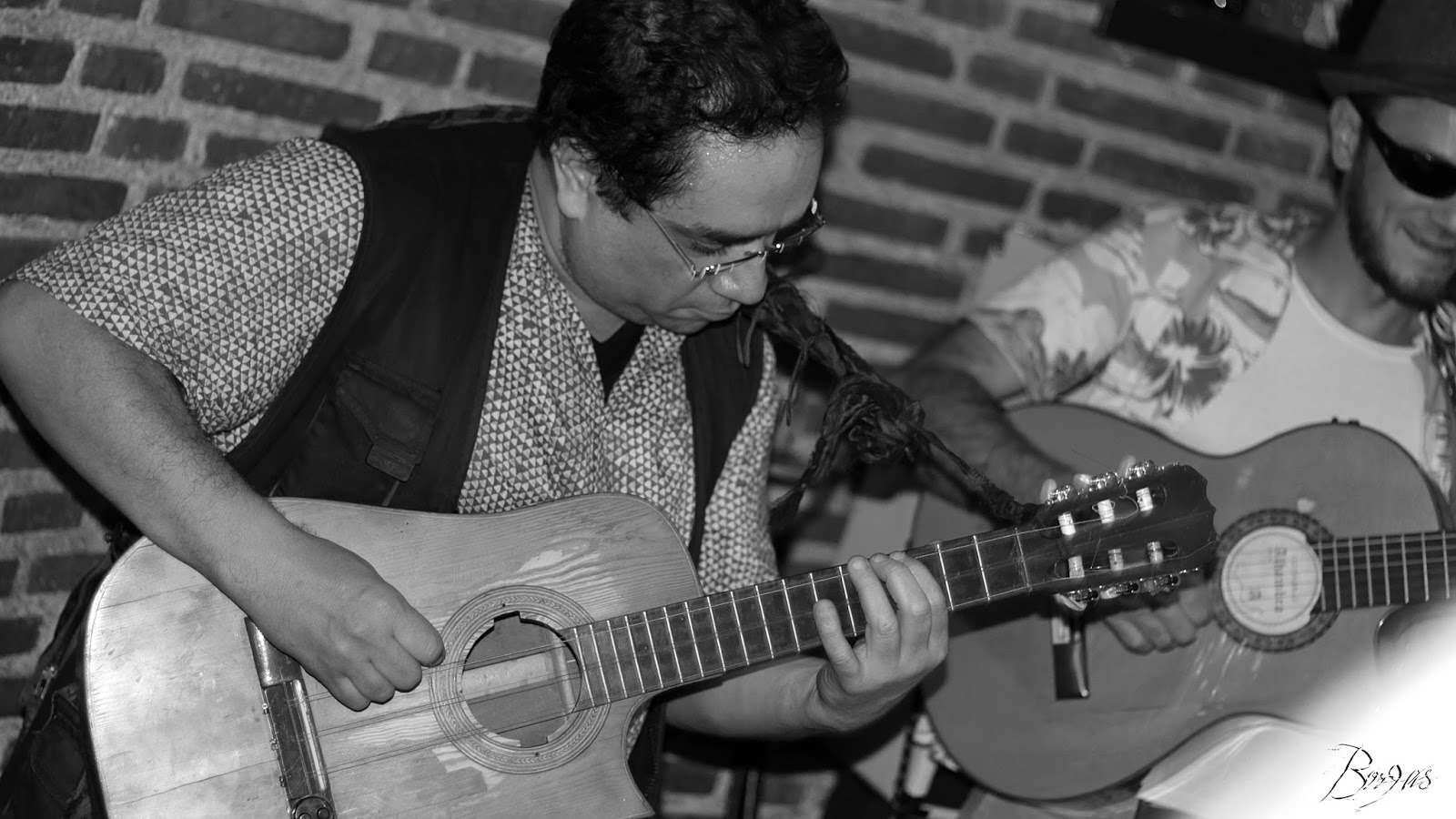 La Biblioteca de Miguel Borgas: Fotos Quilombo Chinegro