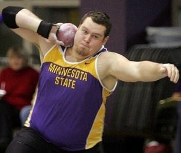 Down the Backstretch: Mankato's Chris Reed Repeats as USTFCCCA DII Men ...