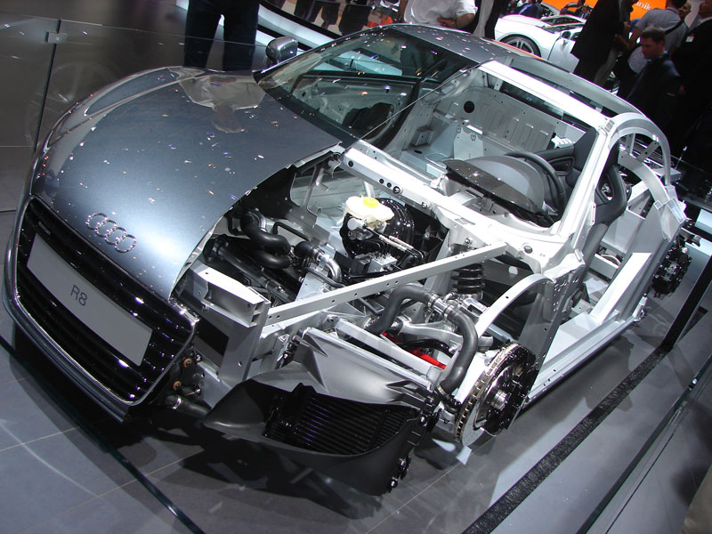 The World In Pictures: Cross-sectional images of the modern cars in ...