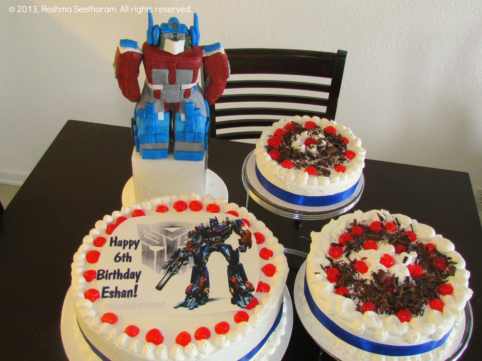 Transformers Prime Cake