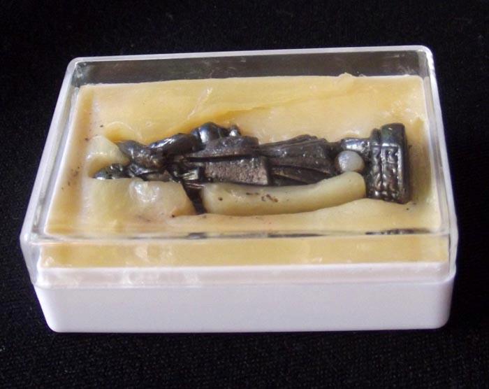 Buddhist Amulets: See Pheung Pra Chimplee - Metta Balm with Pra Sivali ...