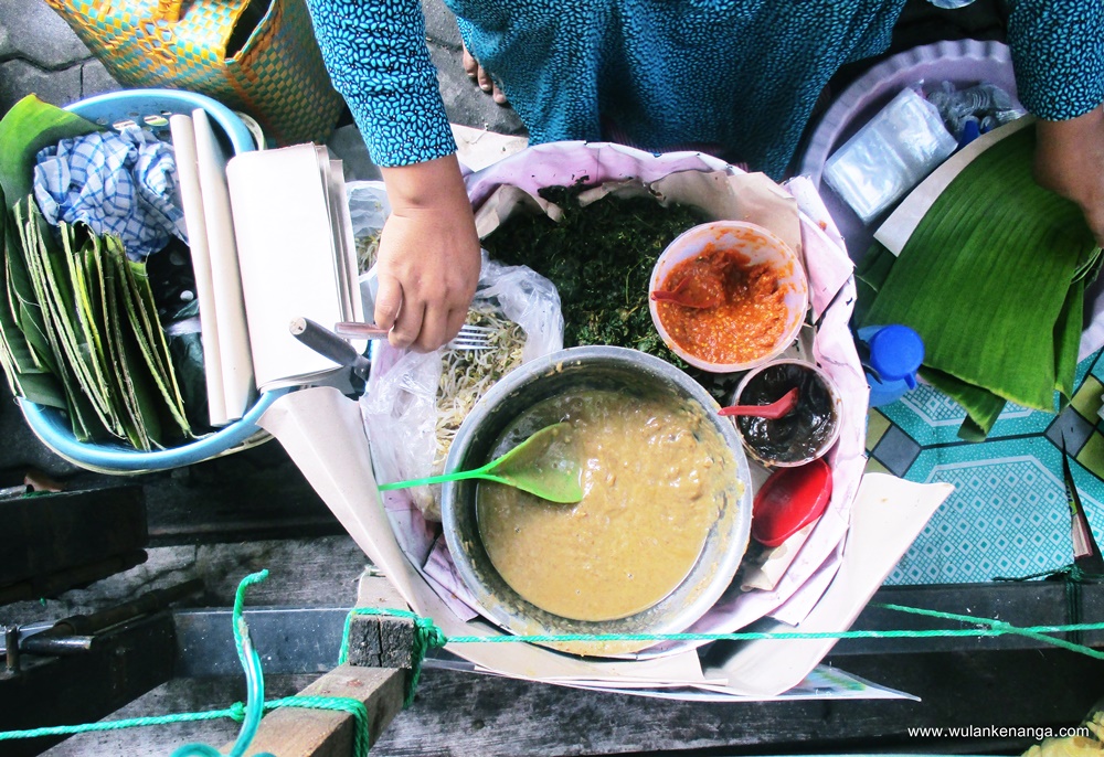 Cari Semanggi Suroboyo di CFD Surabaya - Wulan Kenanga