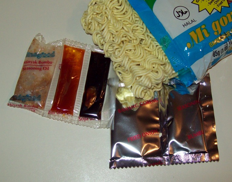 Ramen Butterfly: Indomie Mi Goreng BBQ Chicken