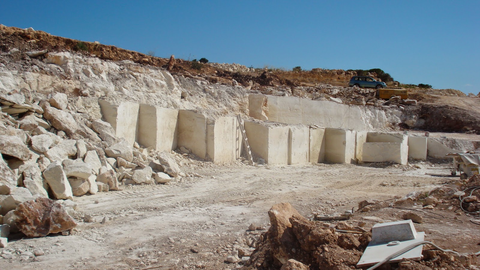 ΚΡΗΤΙΚΑ ΦΥΣΙΚΑ ΠΕΤΡΩΜΑΤΑ: ΕΞΟΡΥΞΗ
