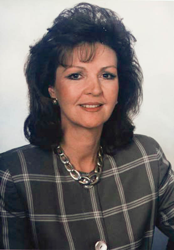 Suzanne Mathia Photography: THE ESCAPE - CUBICLE WALLS TO CANYON WALLS ...