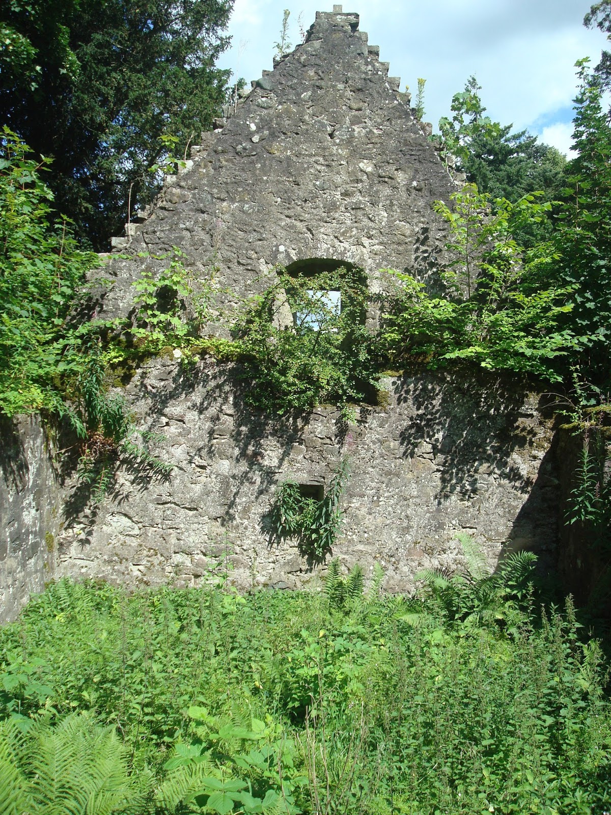 Strowan Past and Present