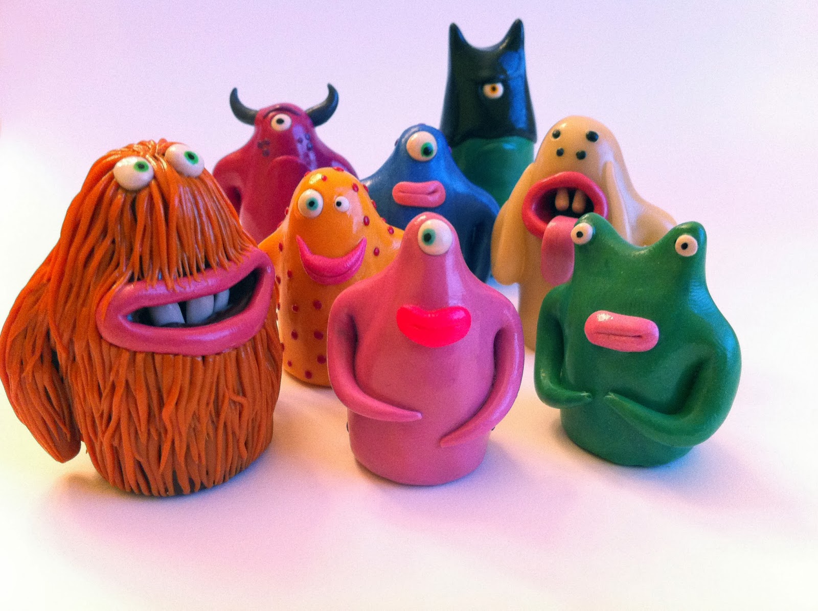 Huckart ( jon huckeby's blog ): Monster Finger Puppets