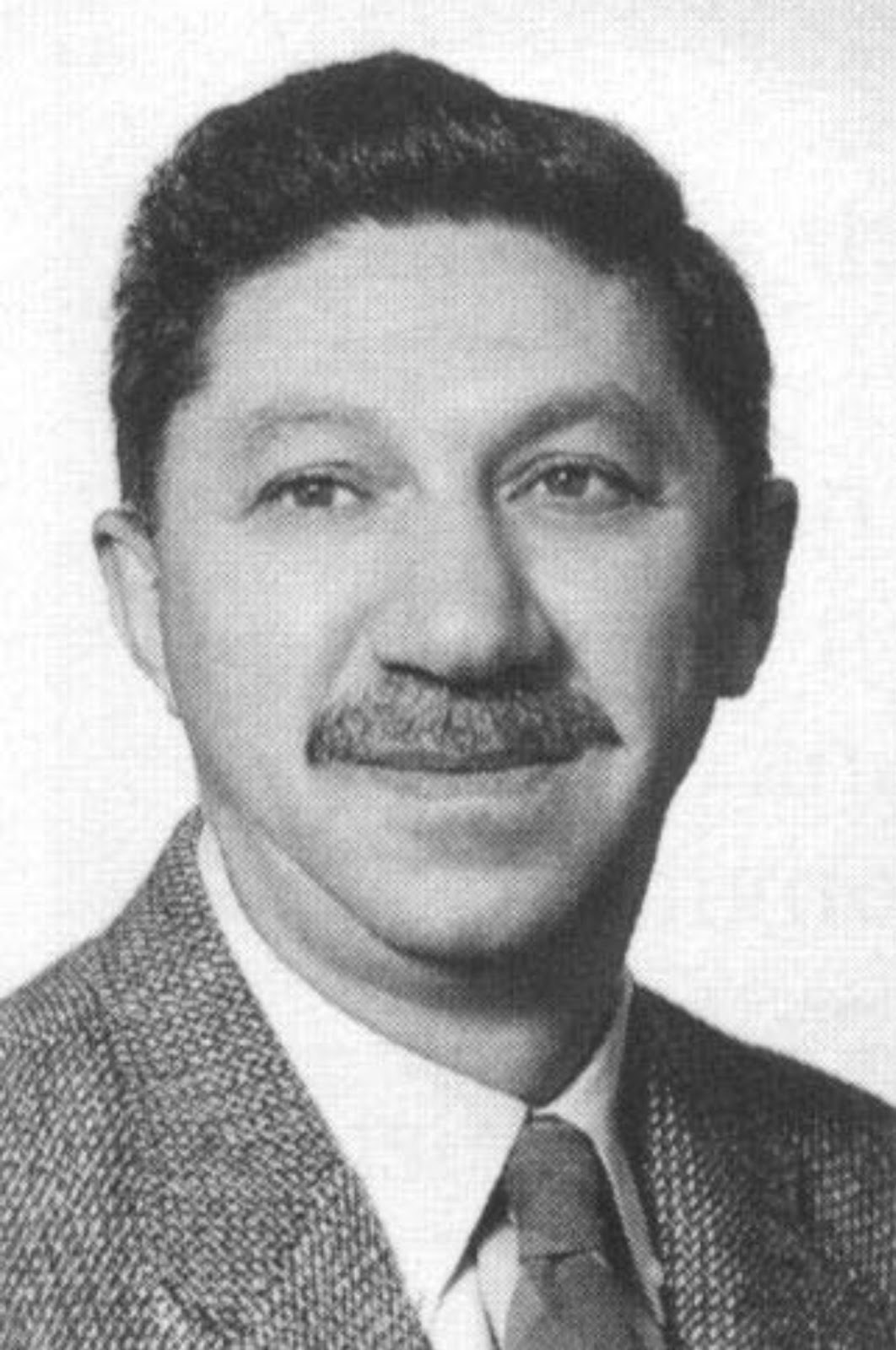 ABRAHAM MASLOW - Teoría de la educación I y II