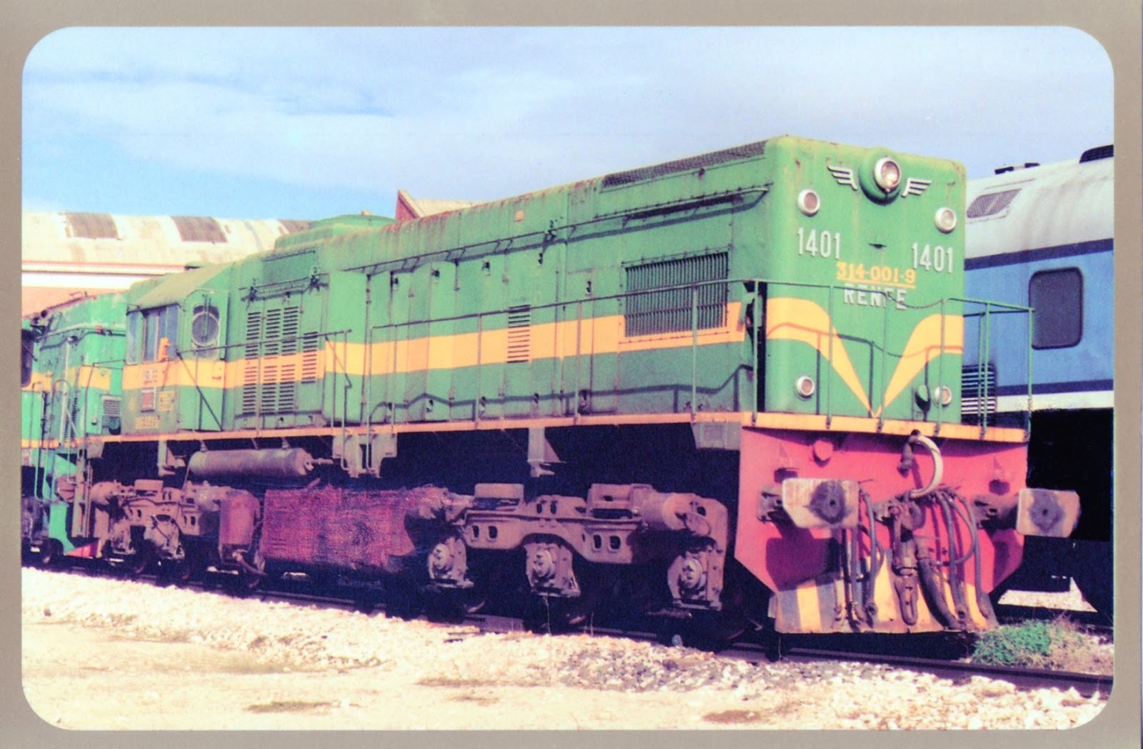 Rails sense fronteres: Locomotora diesel sèrie 314 de Renfe.