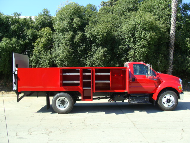 Big Red Saw Body from Harbor Truck Bodies | Harbor Truck and Van