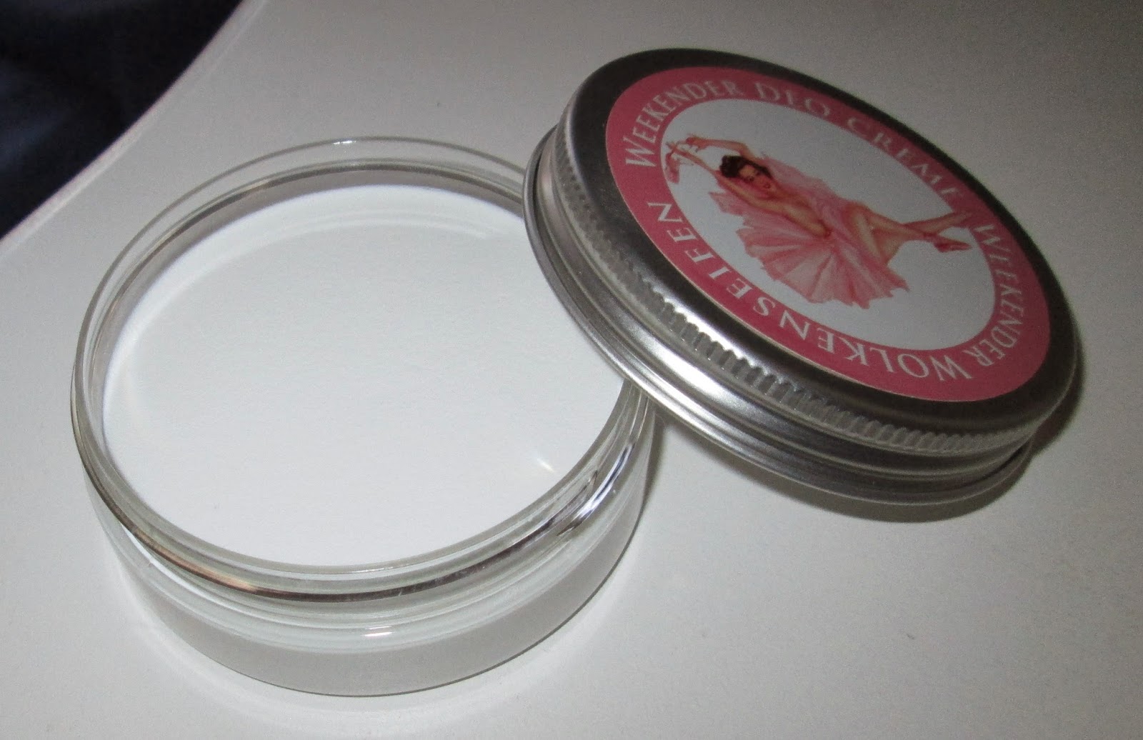 [Review] Wolkenseifen Deo Creme in Weekender