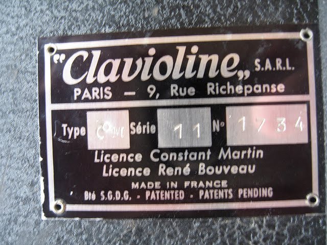 MATRIXSYNTH: Gibson Clavioline France Selmer ondioline synthesizer