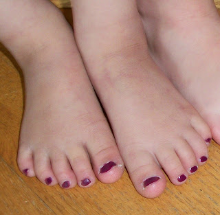 fifty tiny toes: Picture of the Day: Thirty Tiny Pedicured Toes