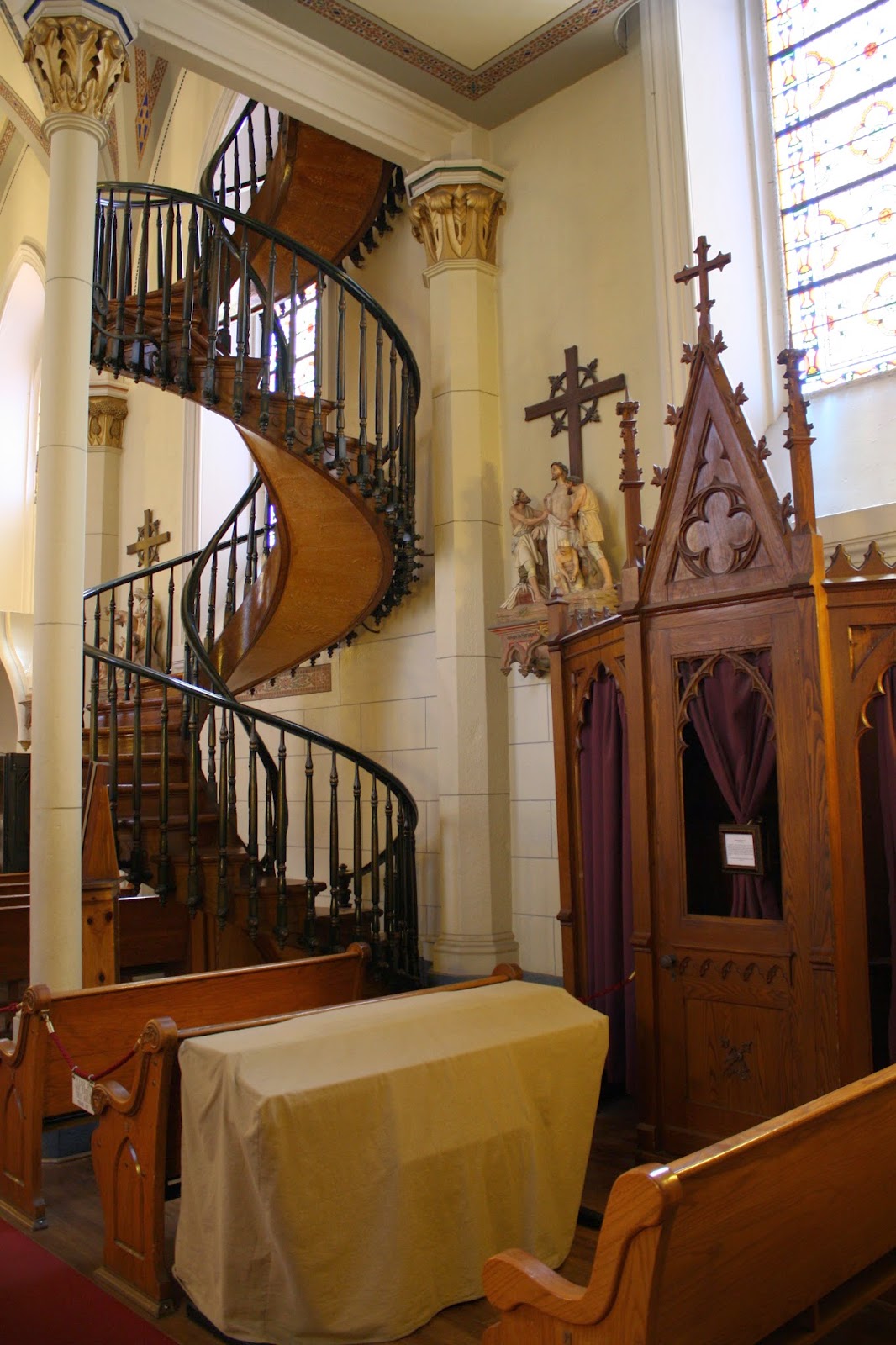 Western Fictioneers: Santa Fé, New Mexico’s “Miraculous Staircase” by ...