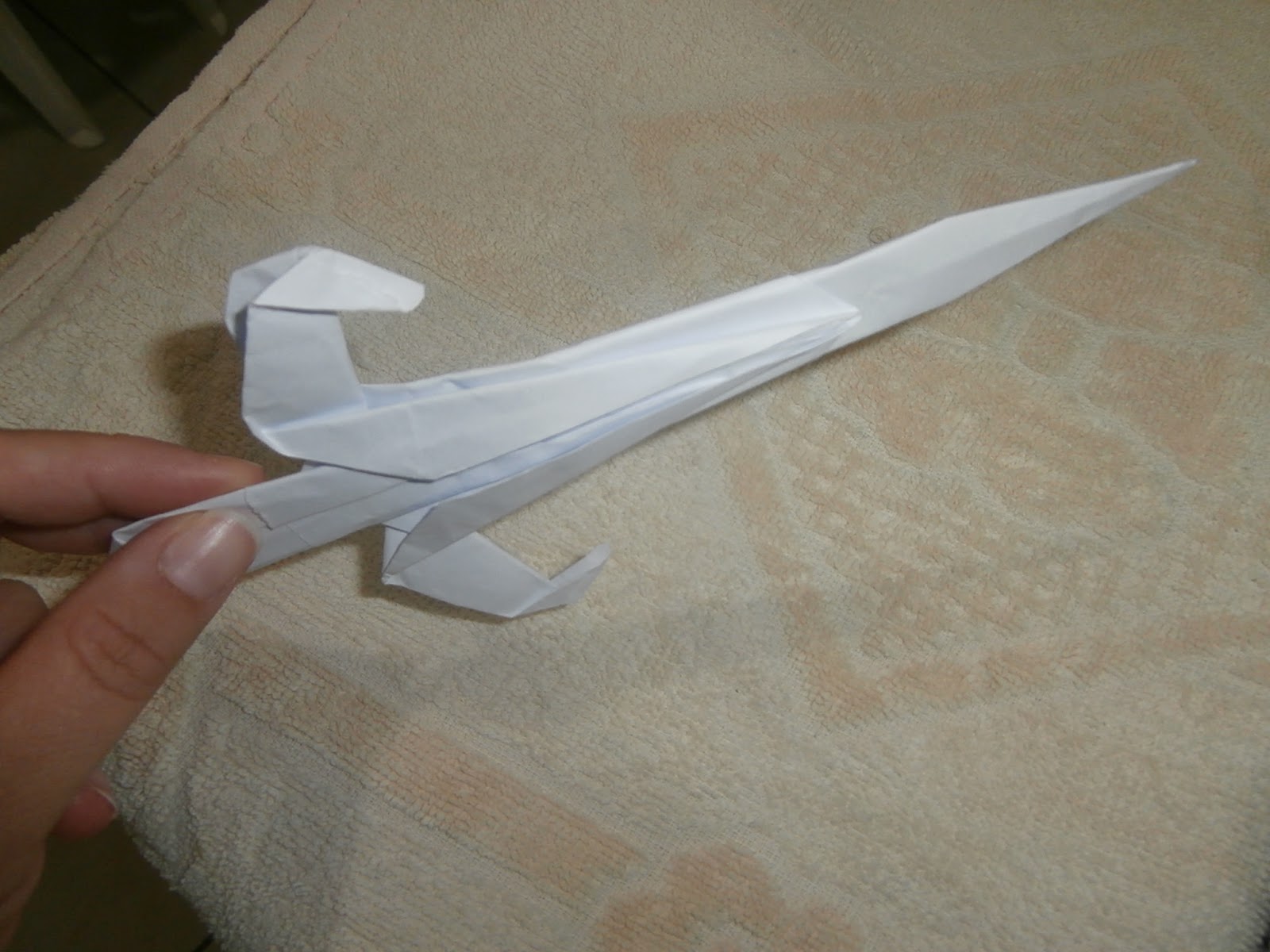 Origami y Papercraf: Espada en origami