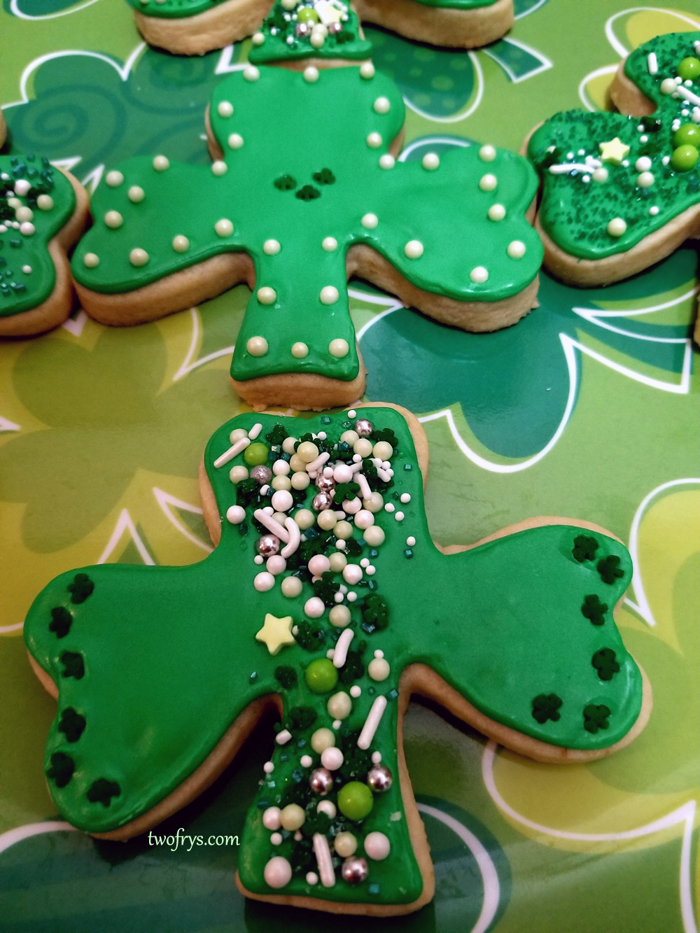 Two Frys: Key Lime Shamrock Cookies