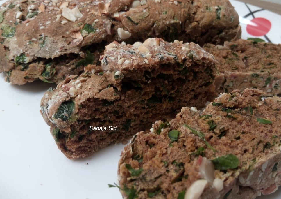 Moringa/ Drumstick leaves Multigrain Spicy Bread