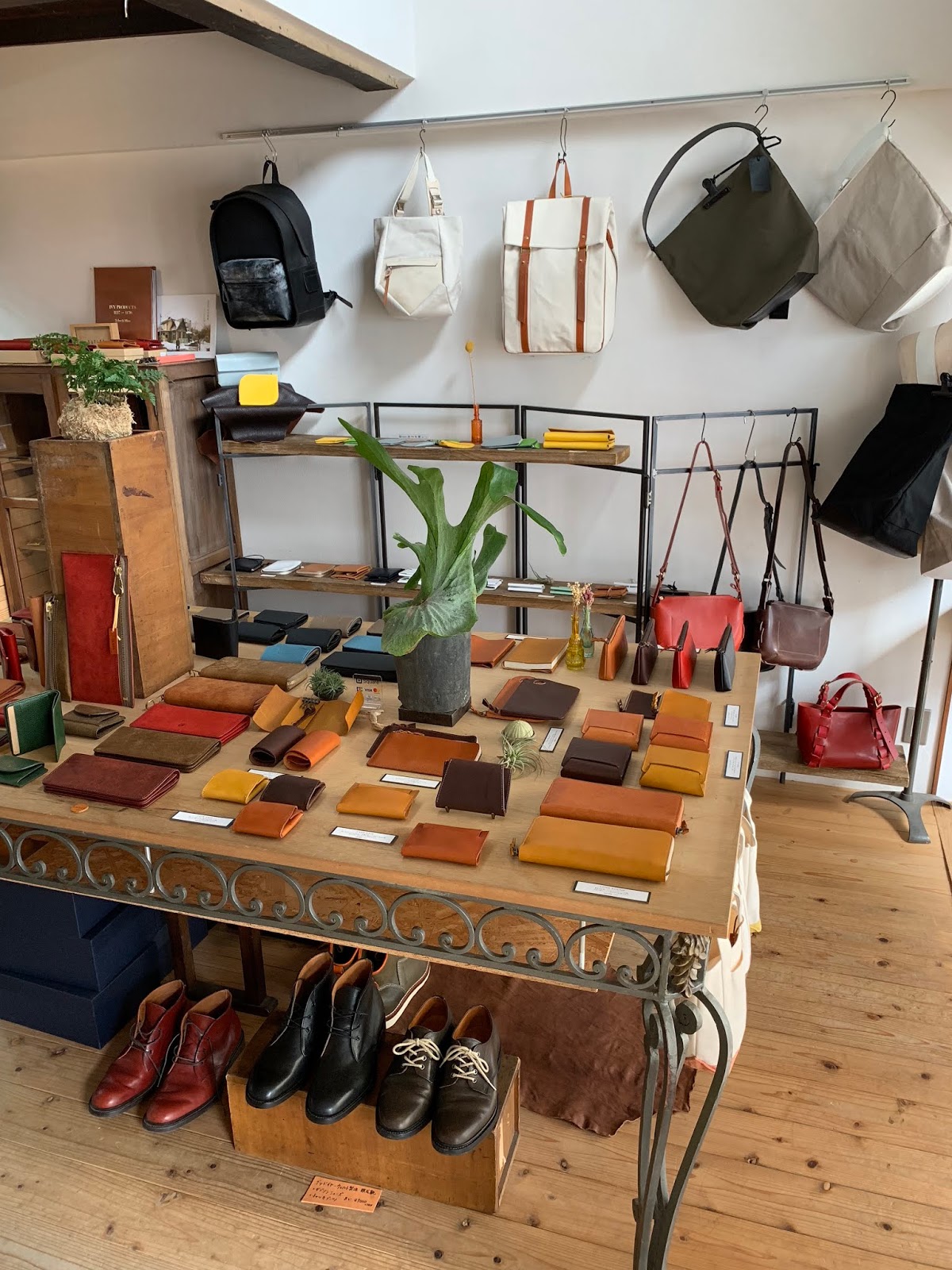 革との暮らし IVY PRODUCTS