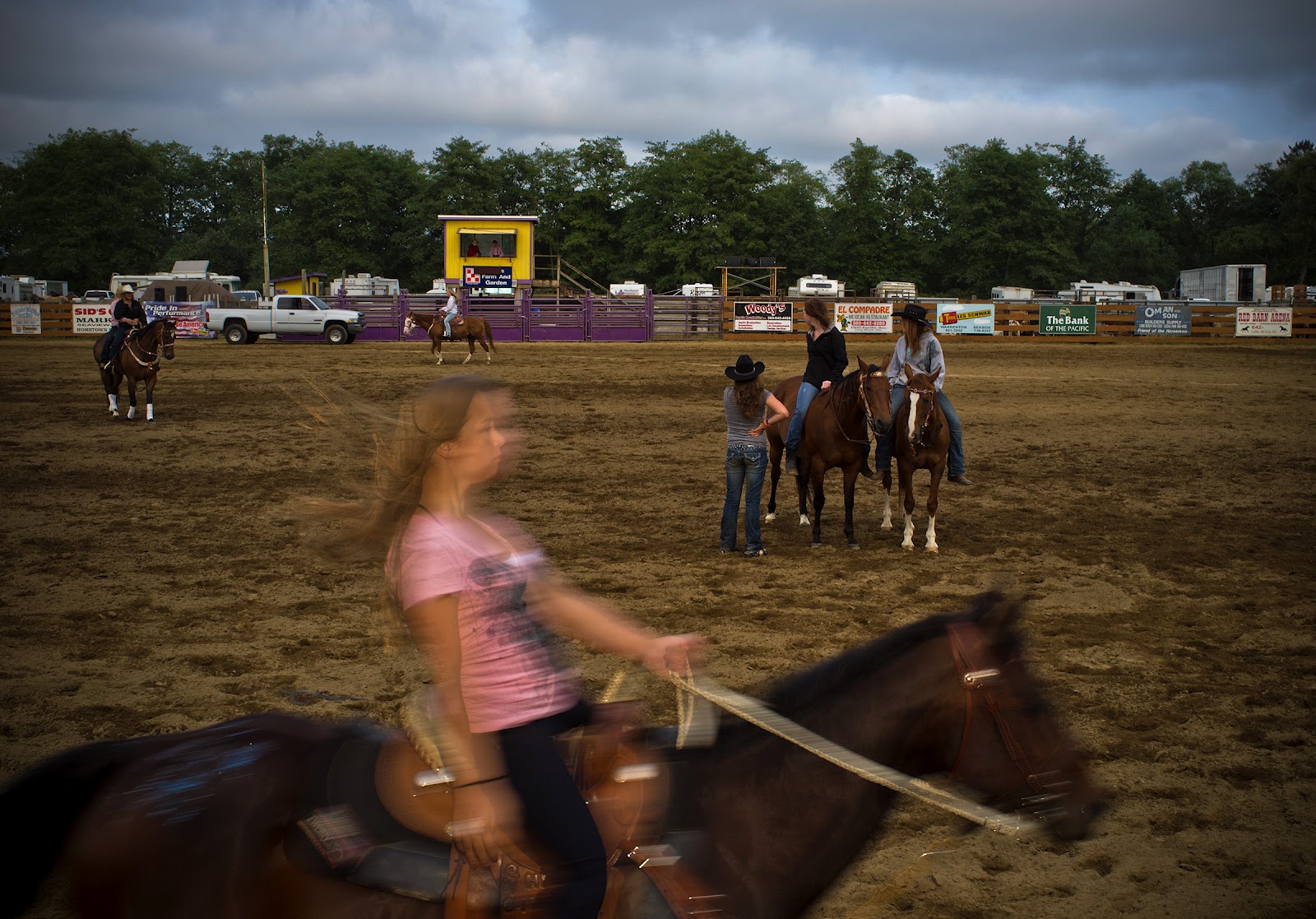 Picture Window photo blog : Junior rodeo preview night, Long Beach, Wa.