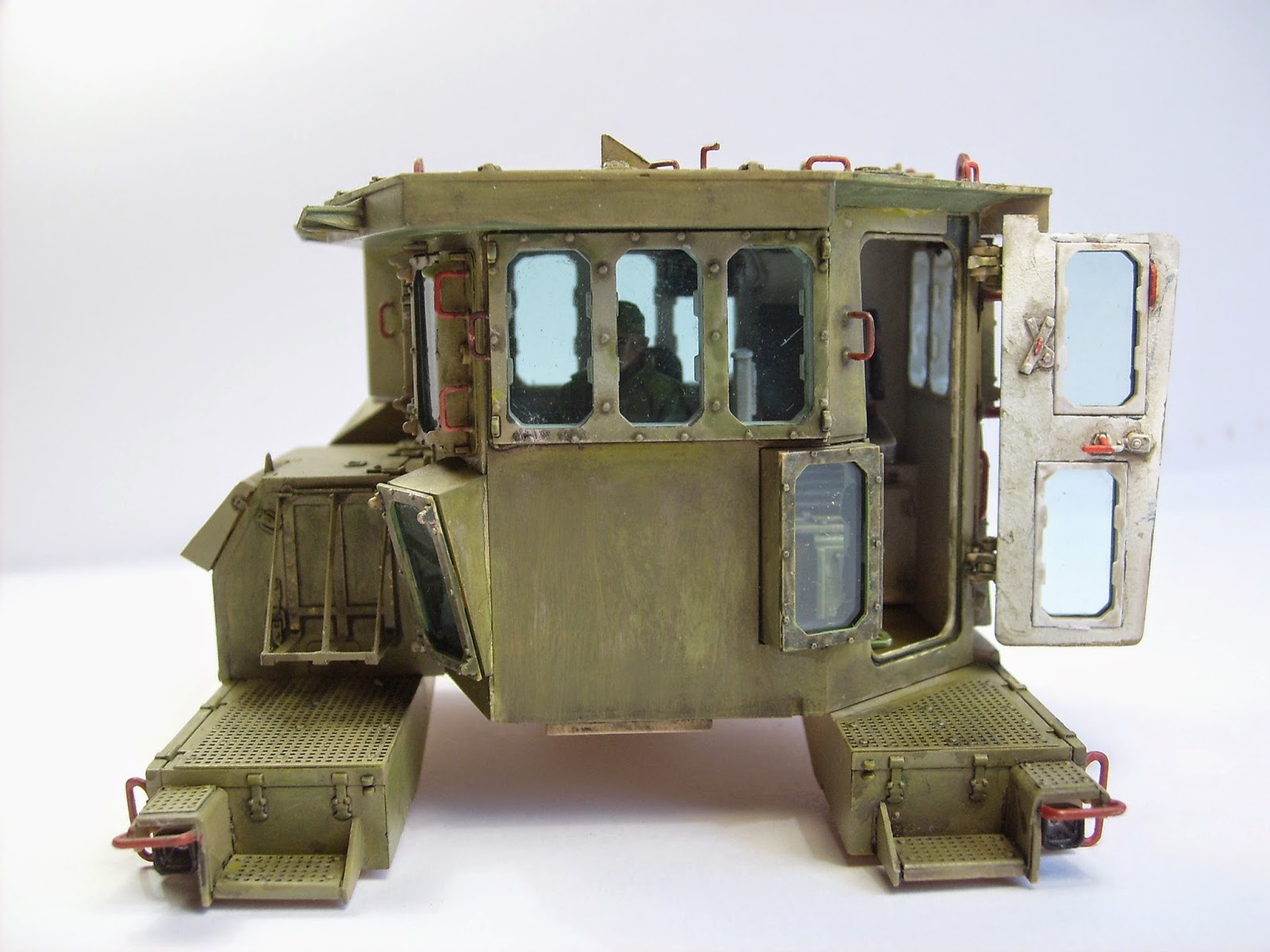MODEL ABTEILUNG: DR9 DOOBI ARMORED BULLDOZER