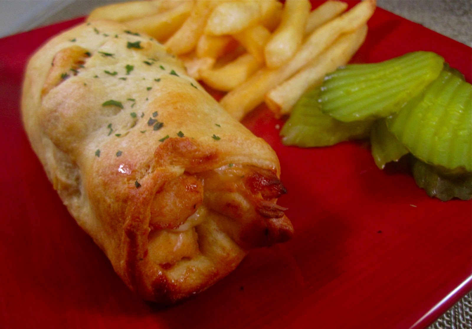 Stephanie Cooks: BBQ Chicken Rolls