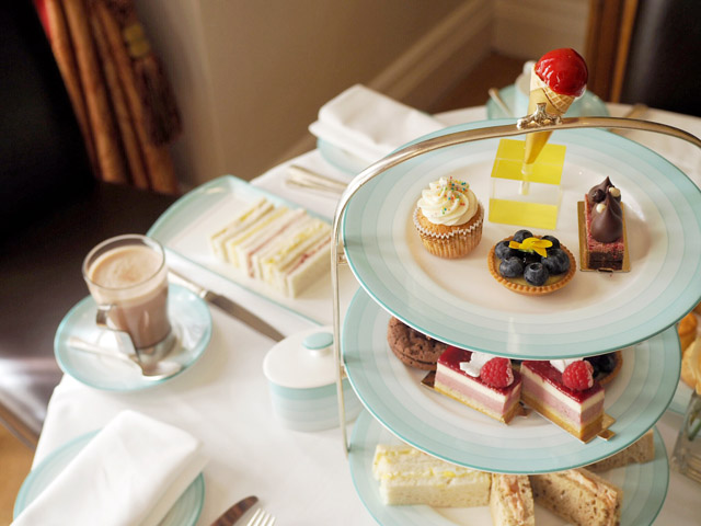 The Mini Claridge’s Experience: A Child’s Fairytale in London – Emily ...