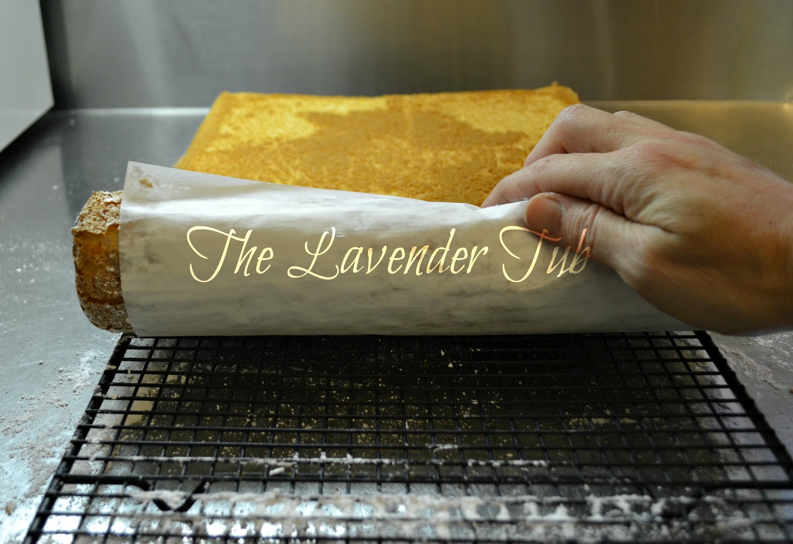 The Lavender Tub: Luscious Lemon Angel Roll