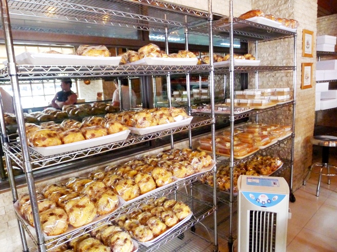 It's a Lovely Day: Za's Restaurant & Coffee Shop and Hizon's Bakeshop ...