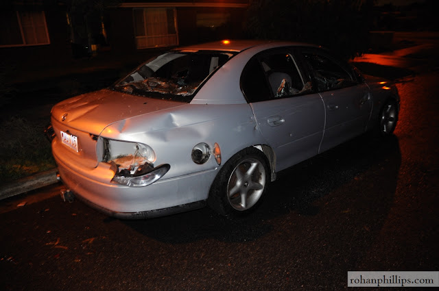 Cars, Cameras & Chronic Illness: Random Car Spotting: Holden VT Commodore