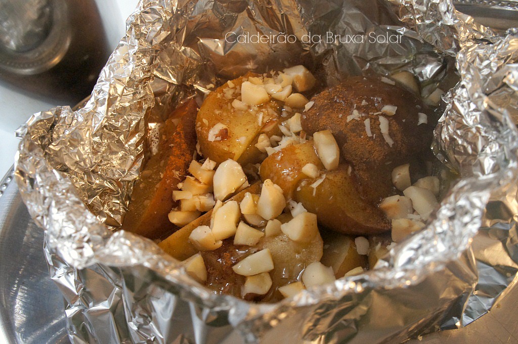 Receitas do Caldeirão : Maçãs assadas com azeite e mel para um frio ...