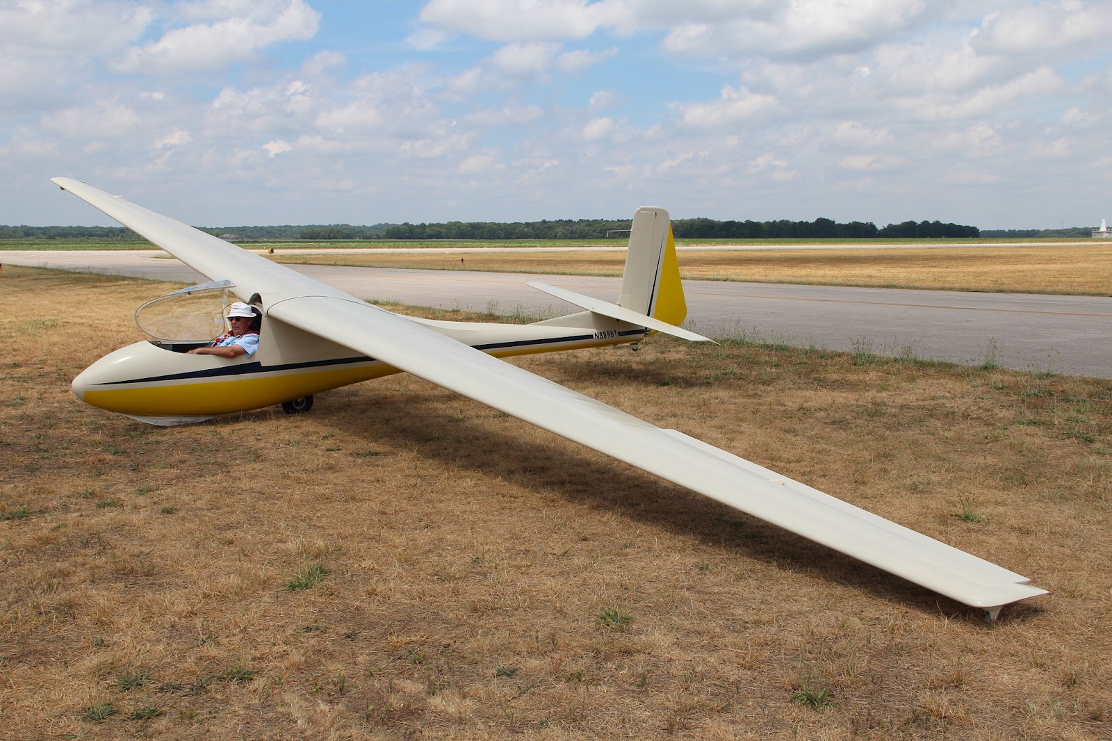 The Aero Experience: Wabash Valley Soaring Association Hosts Vintage ...