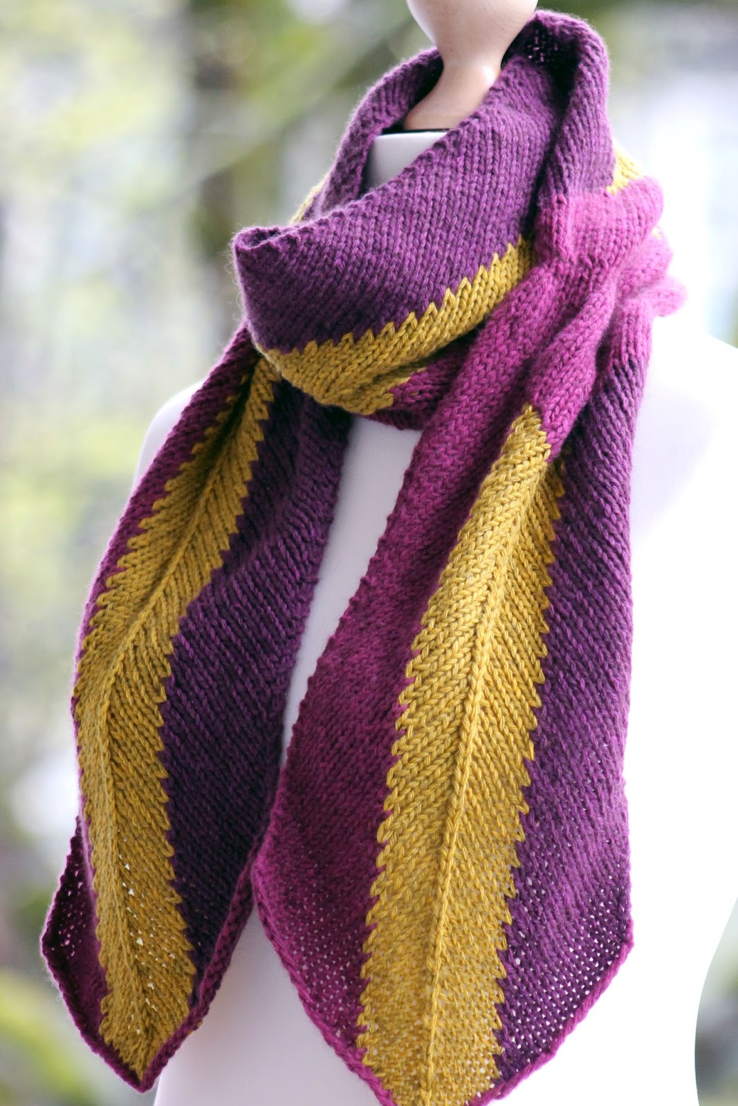 Balls to the Walls Knits: Mauve and Mustard Scarf