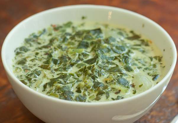 Preparare Reteta de Spanac cu Branza. O garnitura usoara si plina de ...