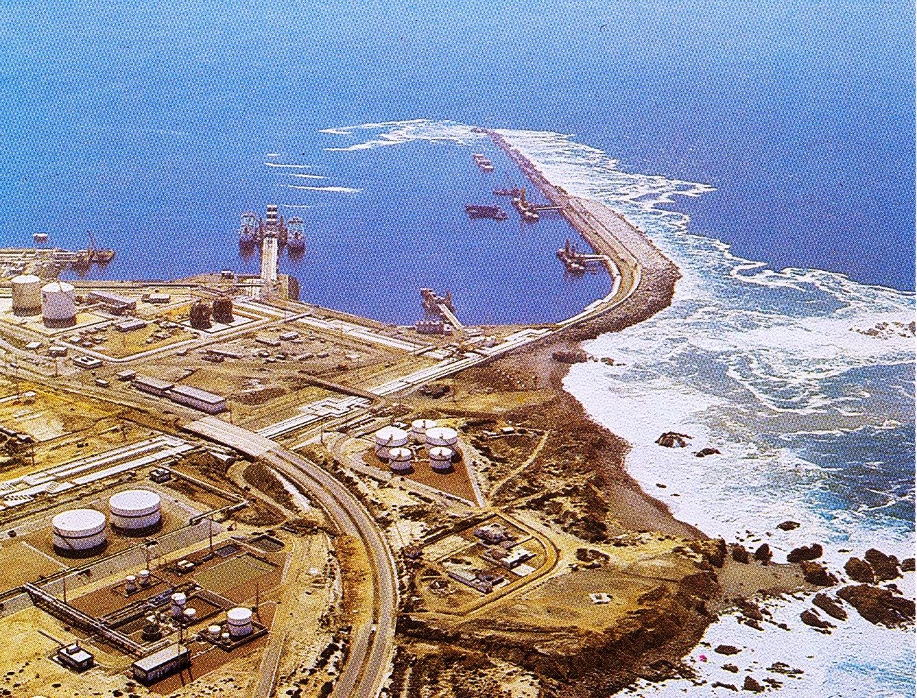 Cabo de Sines: Cabo de Sines - molhe Oeste