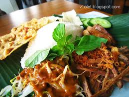 Wisata Nganjuk (kota angin)