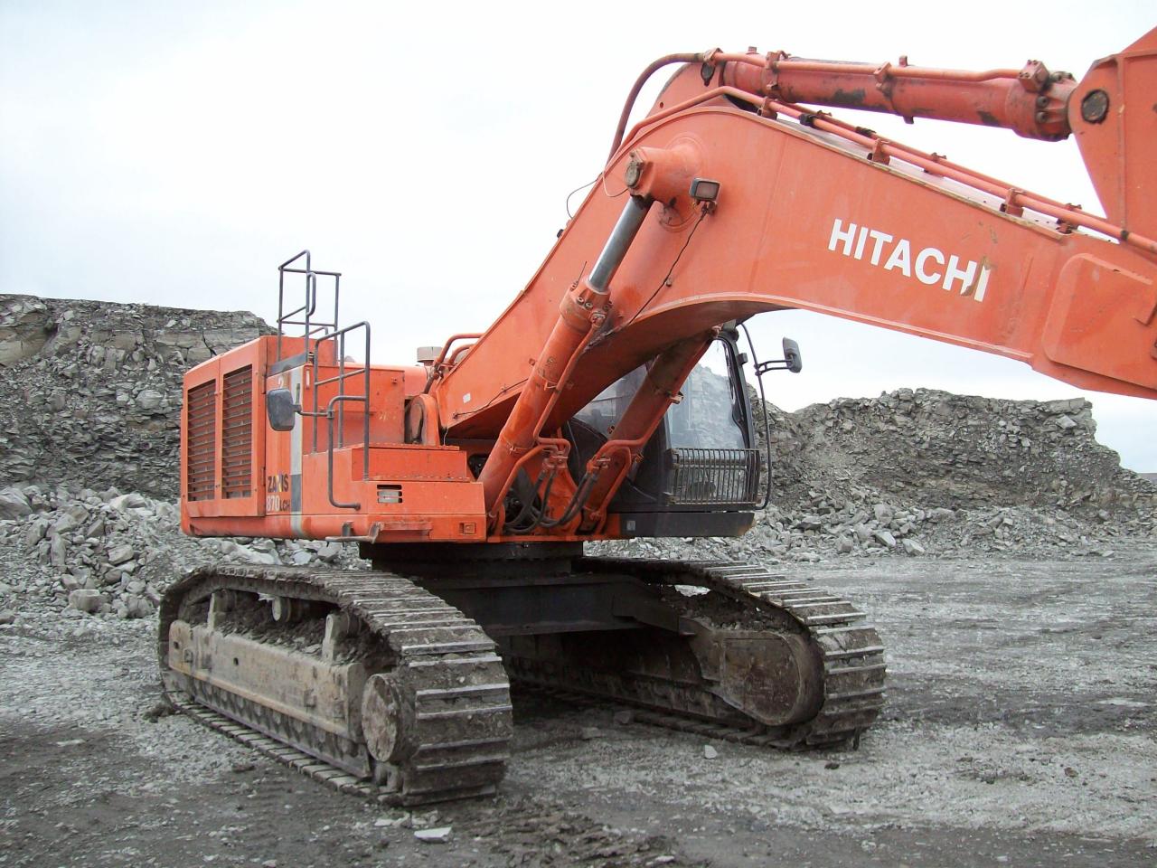 Excavator pe senile mare Hitachi ZX 870 Second Hand 198.000 EURO