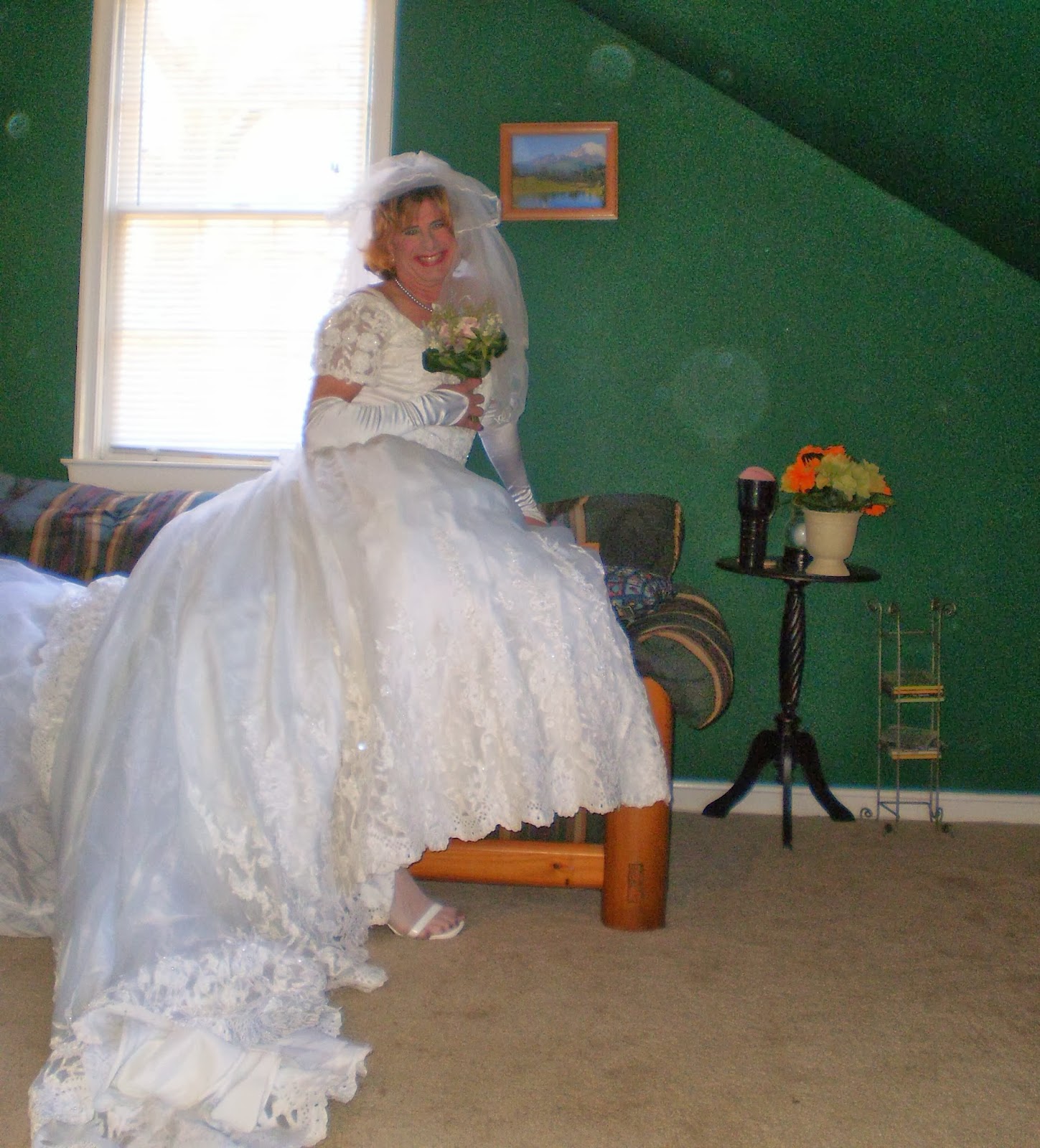 maid diane's sissy blog: More wedding pics that are going into my album