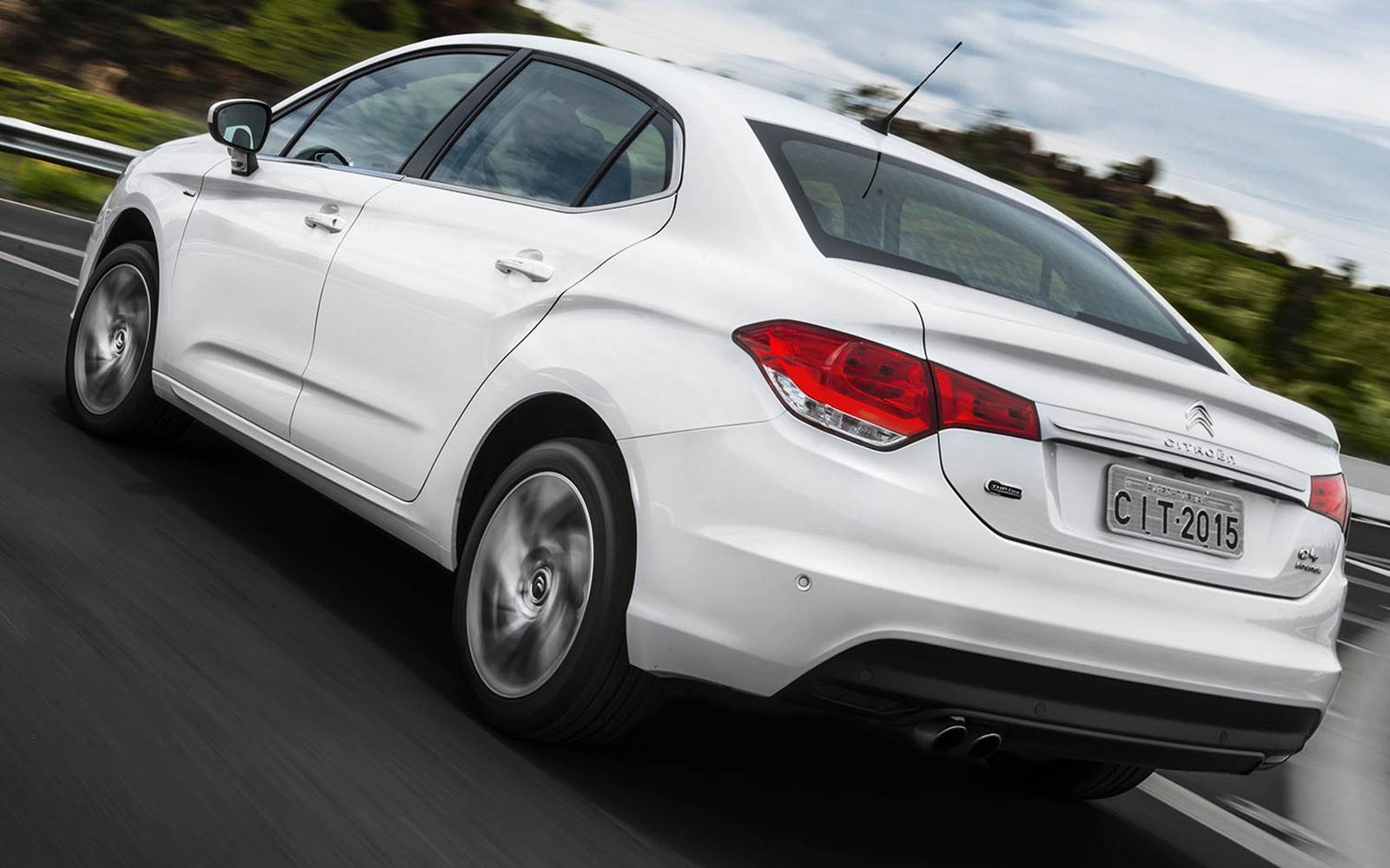 Citroën C4 Lounge 2015 THP Flex: preço parte de R$ 78.790