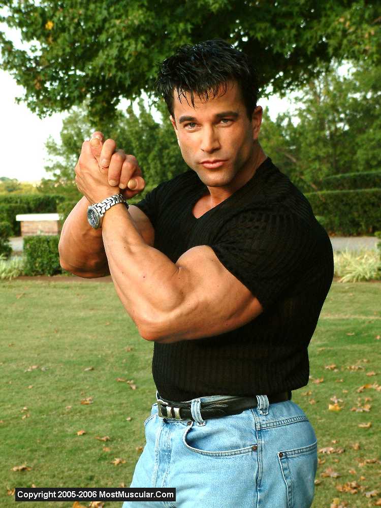 Bodyspace Junction: Sagi Kalev