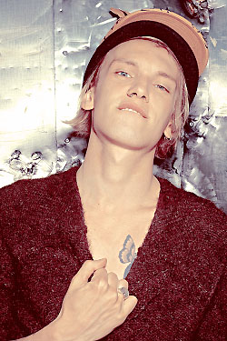 Keren Verna: Confusiones mías de DCA Savia (Leo autores indie)