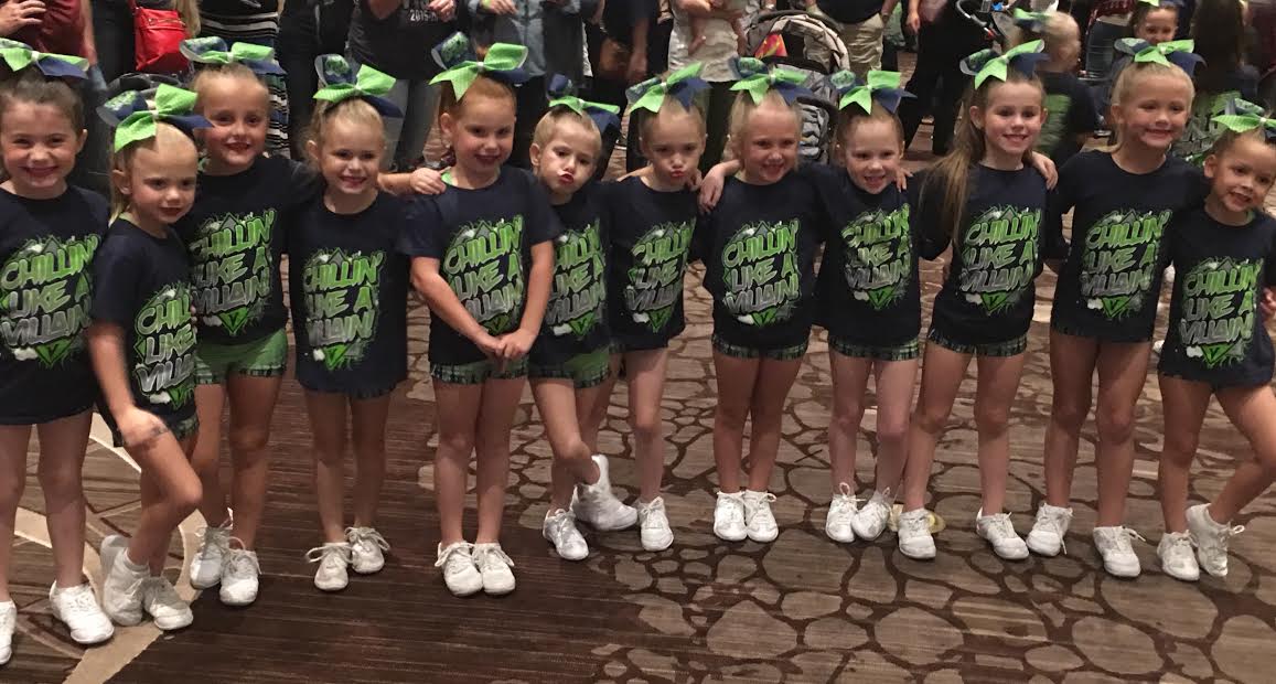 Growing Family Robinson: Charley's 1st Cheerleading Showcase