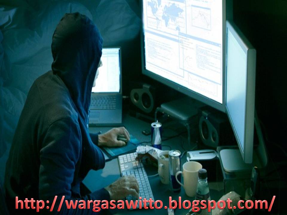 9 nama hacker terhebat di dunia ~ PUTRA SAWITTO