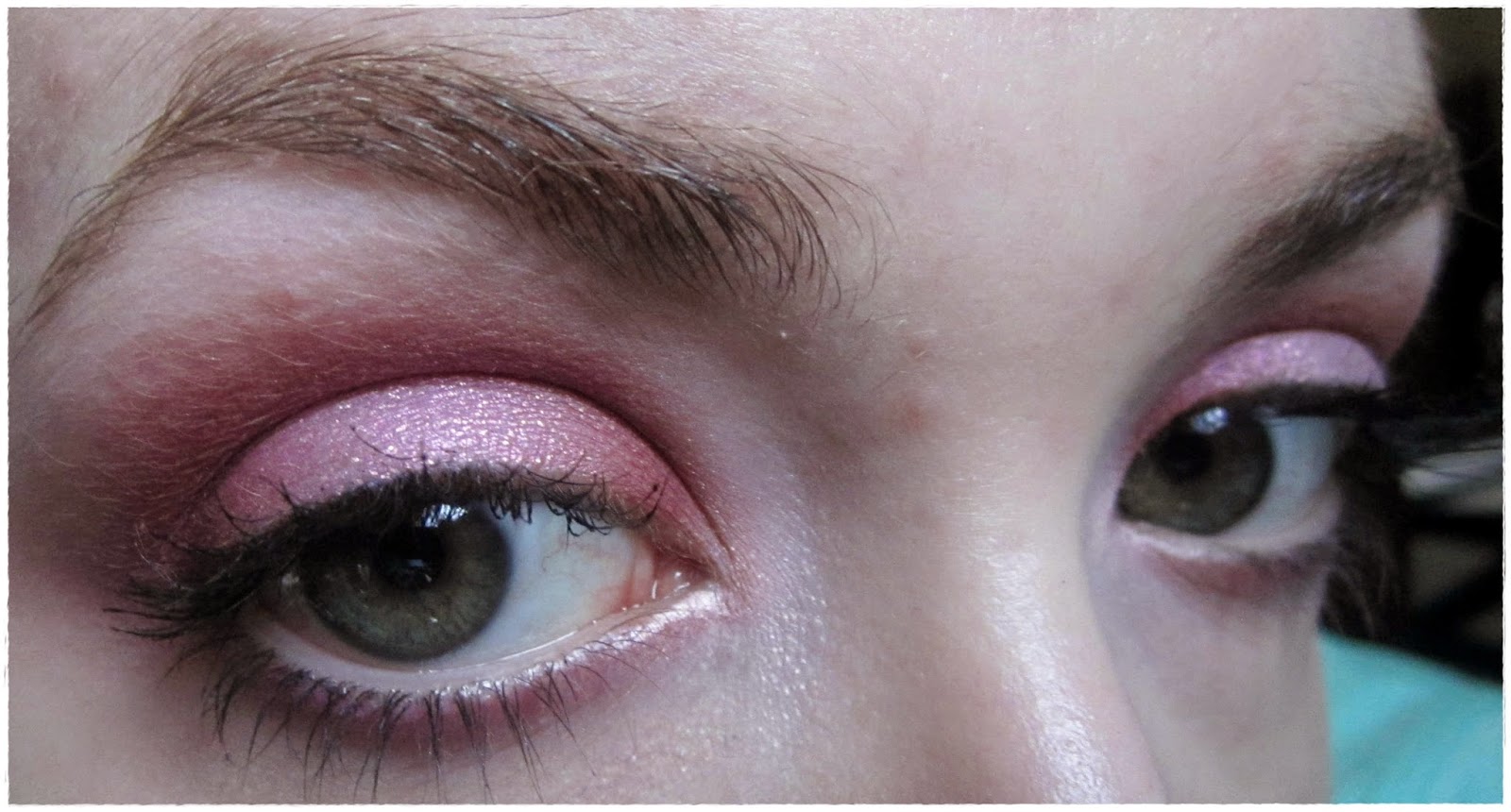 Of Pearls, Prettiness and Pages: Tutorial: Cranberry Eye Makeup ...