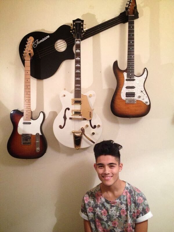 Wall-Axe Custom Guitar Hangers