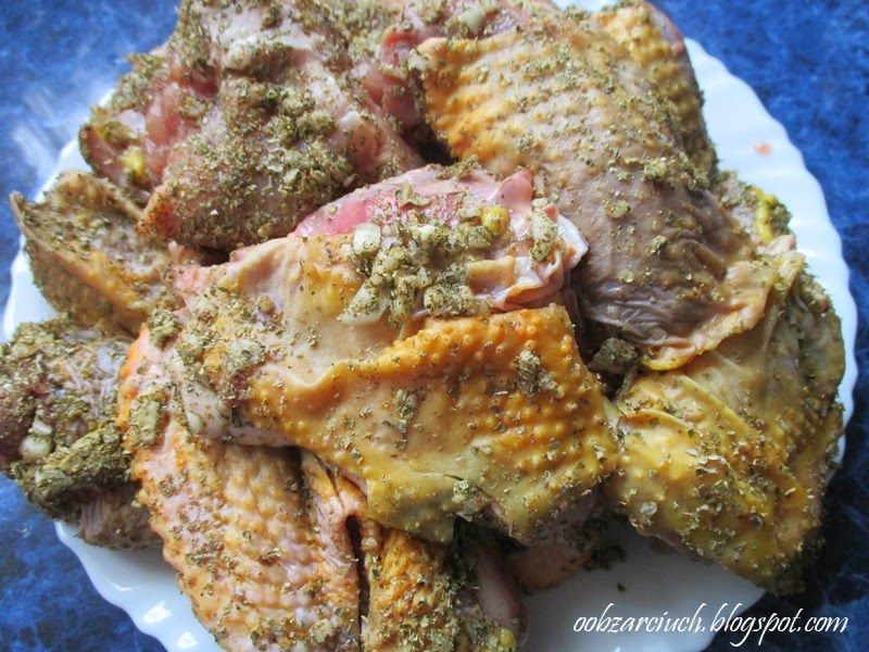 Pieczona perliczka z boczkiem - Obżarciuch