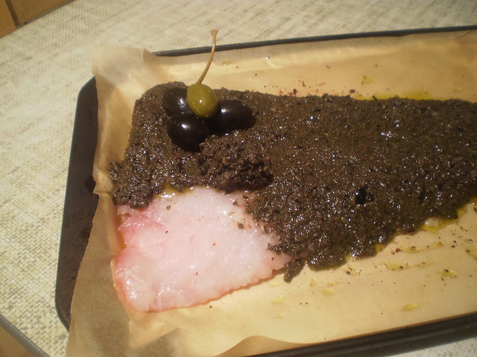 vinotava1: CEPTA MENCA TAPENĀDES (OLĪVU) APVALKĀ